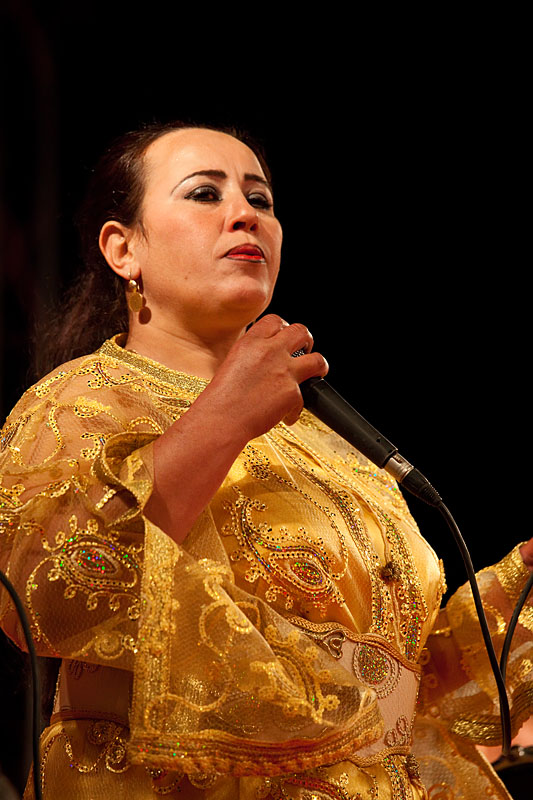 Berber female singer performing at the Imilchil music festival